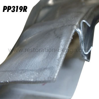 Engine tray, right: Restoration Design Inc.